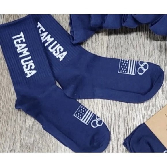 SKIMS | Accessories | 2 Pack Skims Flag Socks Usa Olympic Socks Navy ...
